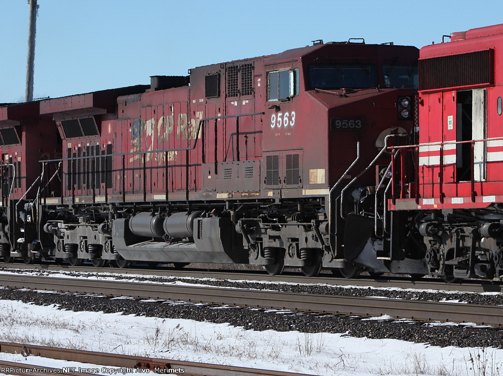 CP 9563 on 141